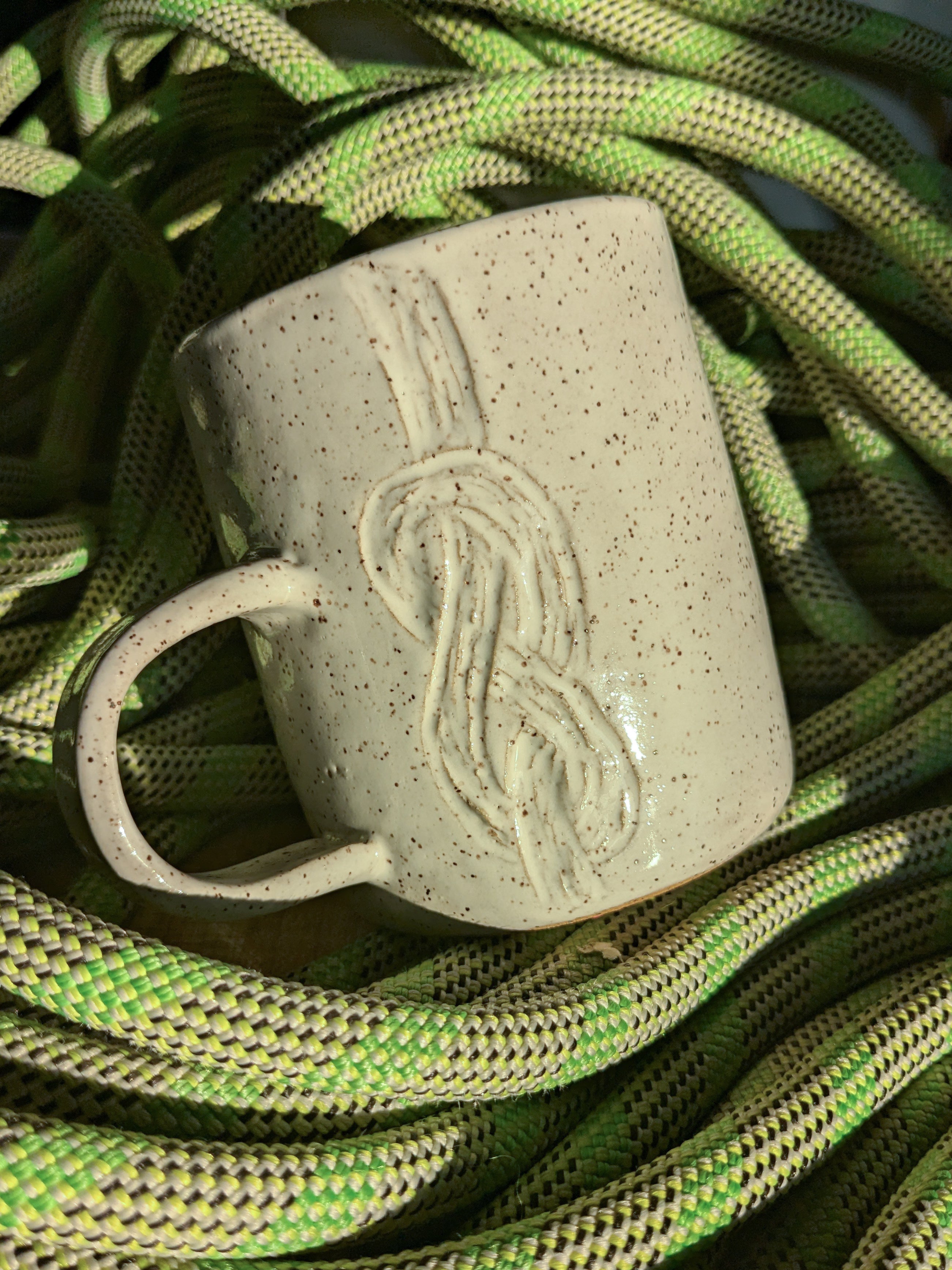 White 8 Knot 1 – Kimberly Rae Pottery